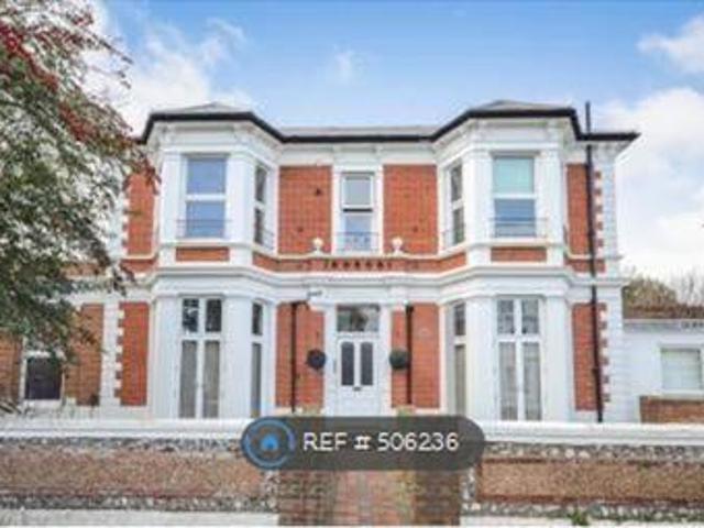 2 Bedrooms Flat for rent in Birley House, Eastbourne BN21