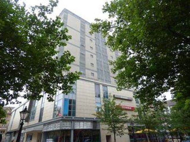 2 Bedrooms Flat for rent in Birley Street, Preston PR1