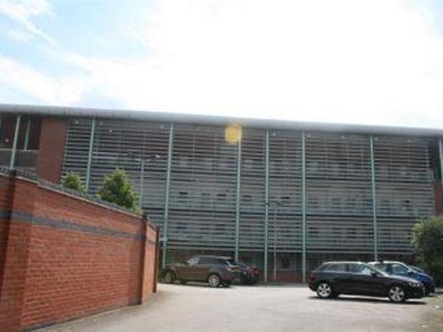 2 Bedrooms Flat for rent in Bishopsgate House, Aldbourne Road, Coventry CV1