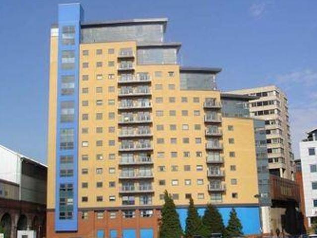 2 Bedrooms Flat for rent in Blue, 3 Little Neville Street, Leeds LS1