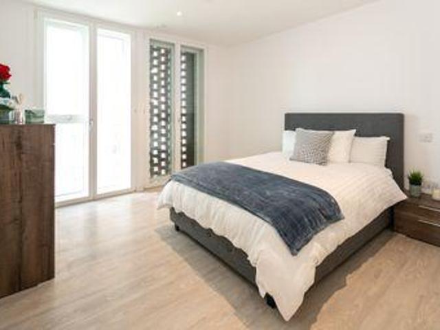 2 Bedrooms Flat for rent in Blyth Road, Hayes UB3