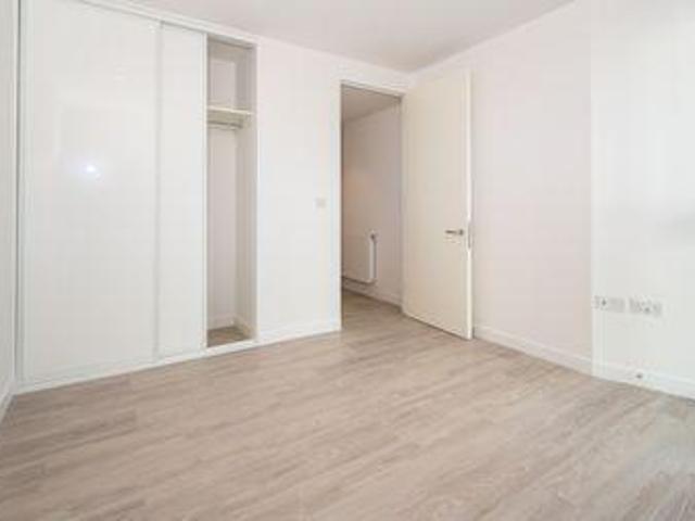 2 Bedrooms Flat for rent in Blyth Road, Hayes UB3