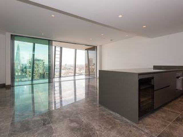 2 Bedrooms Flat for rent in Blackfriars Road, London SE1