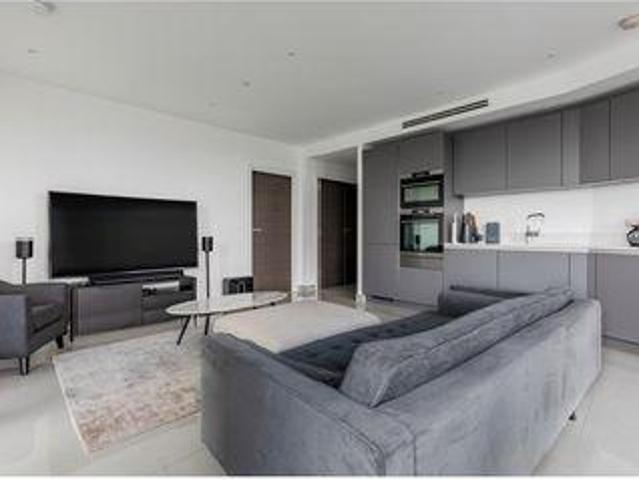 2 Bedrooms Flat for rent in Blackfriars Road, London SE1