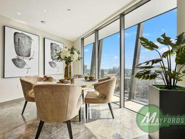 2 Bedrooms Flat for rent in Blackfriars Road, London SE1
