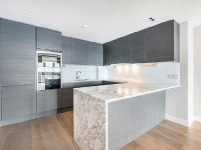 2 Bedrooms Flat for rent in Brunswick House, Parrs Way, Fulham Reach W6