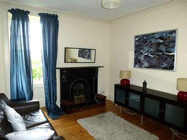 2 Bedrooms Flat for rent in Bruntsfield Place, Edinburgh EH10