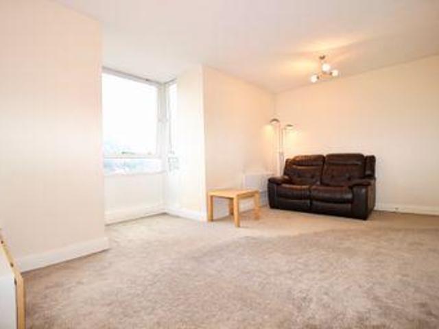 2 Bedrooms Flat for rent in Bramlands Close, Clapham SW11