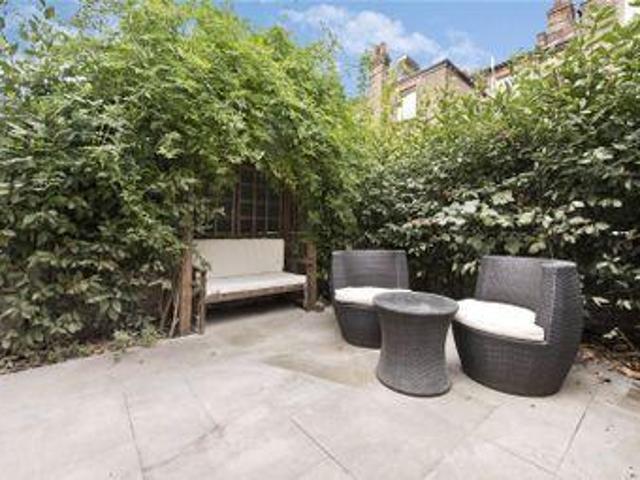 2 Bedrooms Flat for rent in Bravington Road, London W9