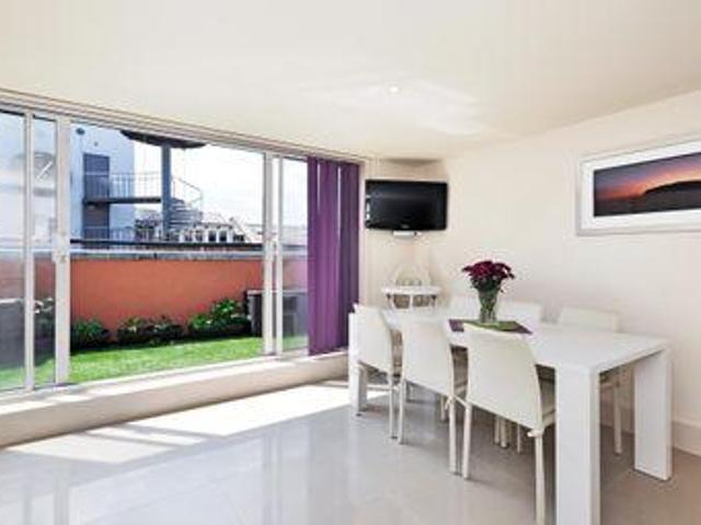 2 Bedrooms Flat for rent in Brewery Square, London SE1