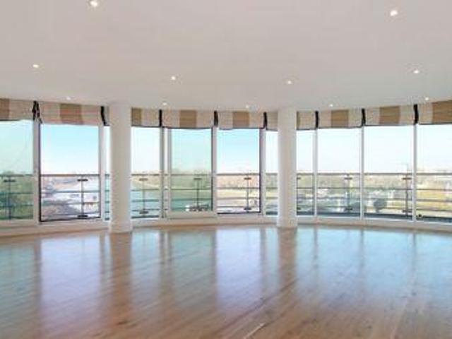 2 Bedrooms Flat for rent in Brewhouse Lane, London SW15