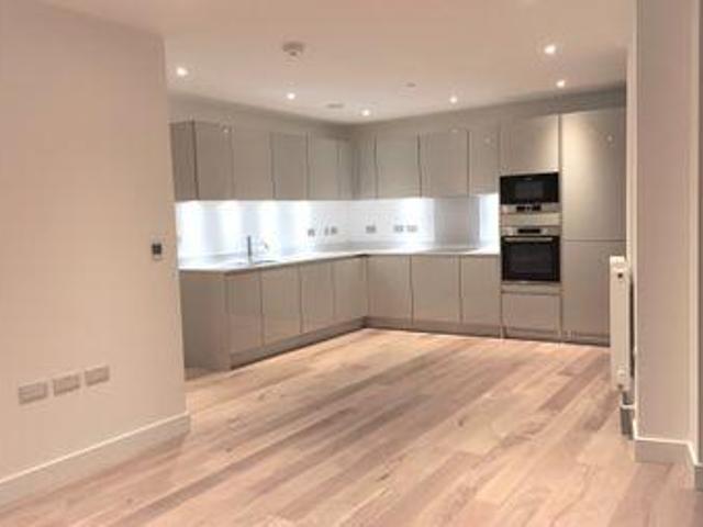 2 Bedrooms Flat for rent in Brick Kiln One, Station Road, London SE13
