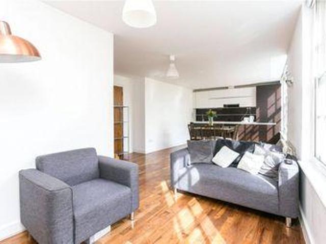 2 Bedrooms Flat for rent in Brick Lane, London E1