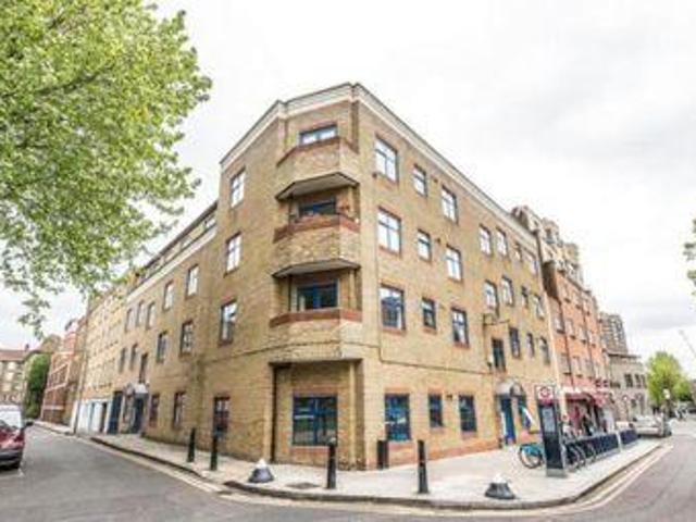 2 Bedrooms Flat for rent in Brick Lane, London E1