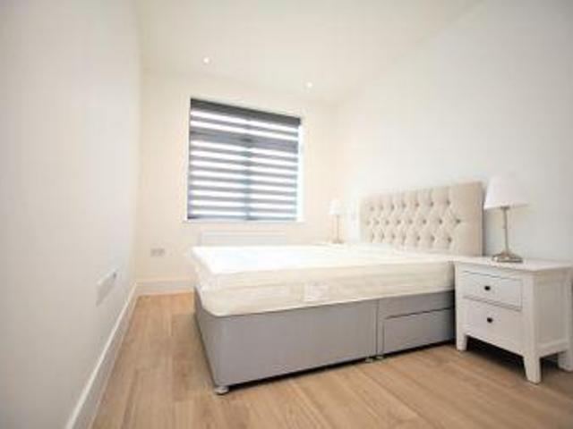 2 Bedrooms Flat for rent in Brightview Court, Finchley Lane NW4
