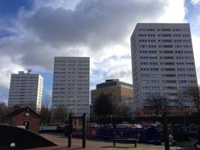 2 Bedrooms Flat for rent in Brindley Drive, Birmingham B1