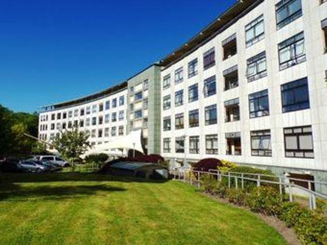 2 Bedrooms Flat for rent in Britannic Park, 15 Yew Tree Road, Birmingham B13