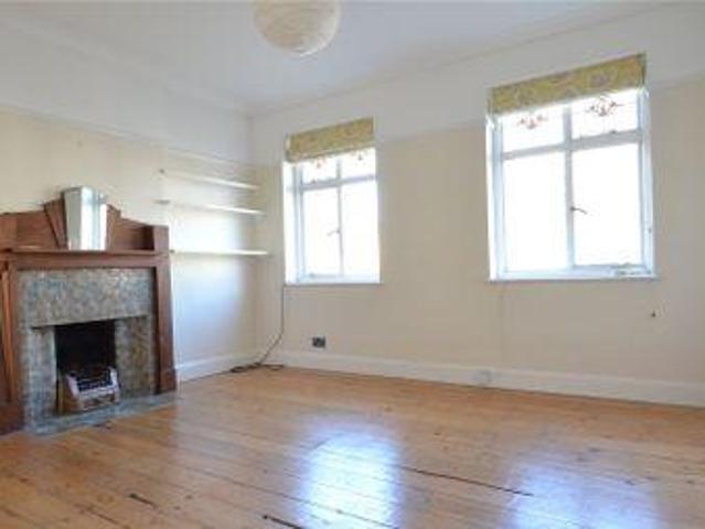 2 Bedrooms Flat for rent in Brixton Water Lane, London SW2