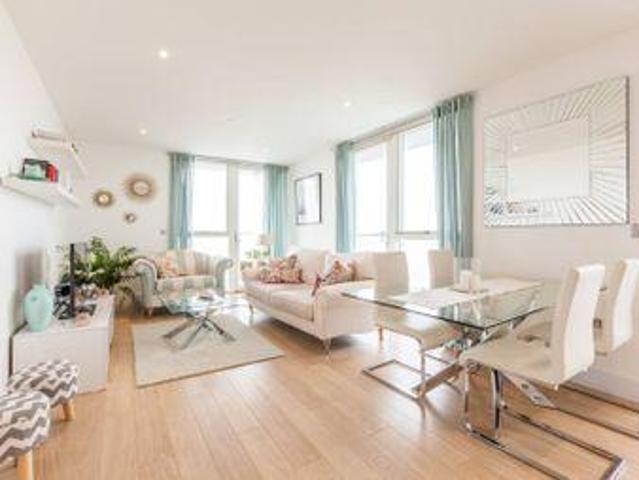 2 Bedrooms Flat for rent in Brixton, Brixton SW9
