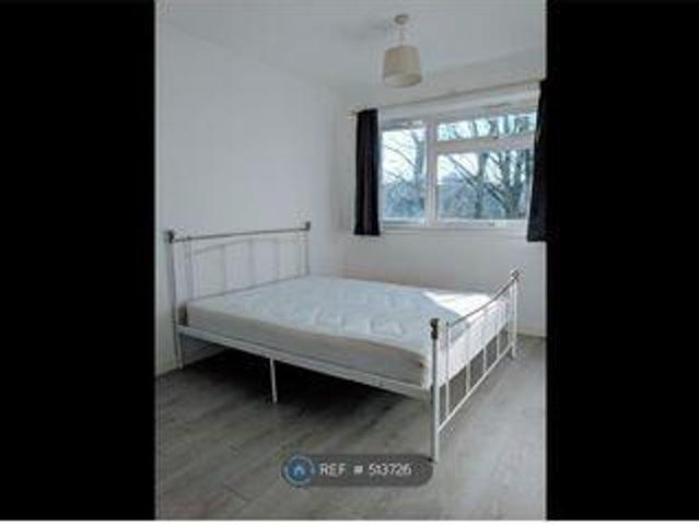 2 Bedrooms Flat for rent in Brixton Road, London SW9