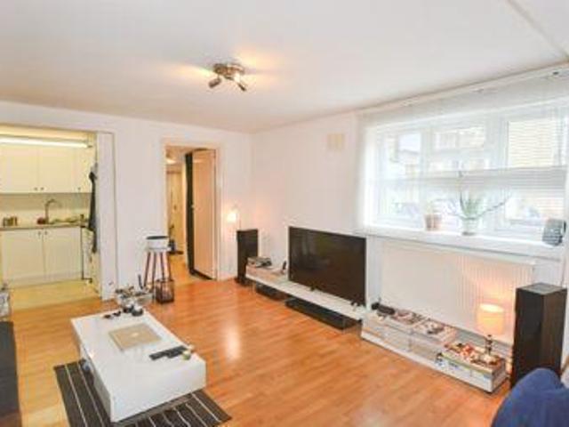 2 Bedrooms Flat for rent in Broadway Market, London E8