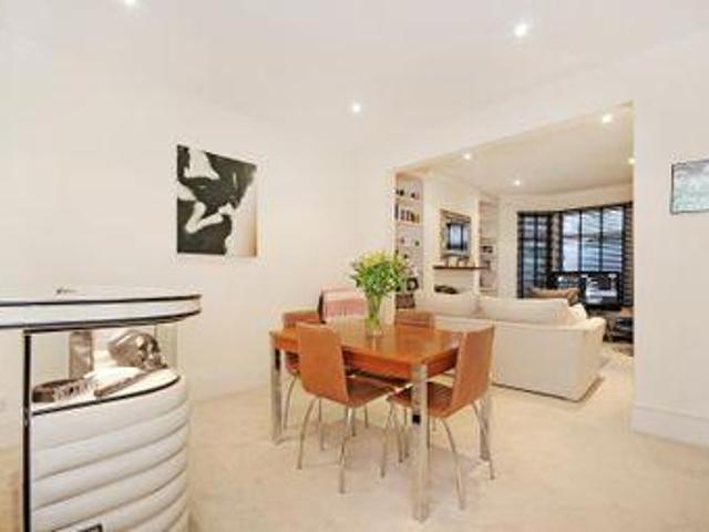 2 Bedrooms Flat for rent in Broomfield Road, London W13