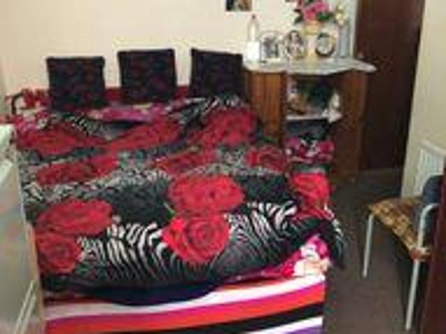 2 Bedrooms Flat for rent in Brook Street, Luton LU3