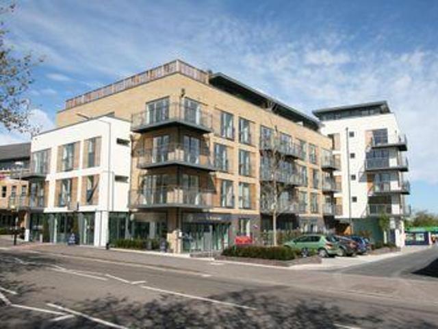 2 Bedrooms Flat for rent in Brooke House, Kingsley Walk, Cambridge CB5