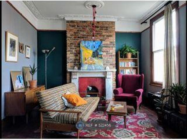 2 Bedrooms Flat for rent in Brooke Road, London E5