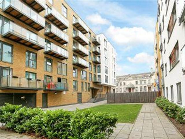 2 Bedrooms Flat for rent in Brooklyn Building, London SE10