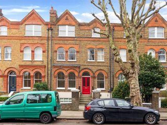 2 Bedrooms Flat for rent in Brondesbury Villas, London NW6