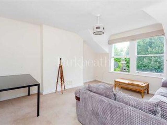 2 Bedrooms Flat for rent in Brondesbury Villas, Queens Park, London NW6