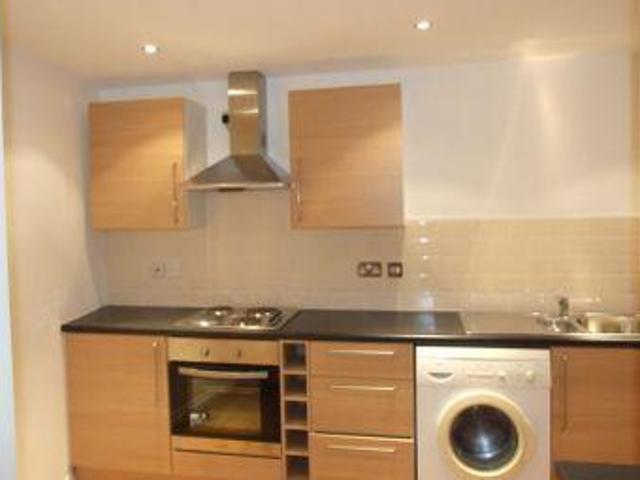 2 Bedrooms Flat for rent in Brownfield Street, Poplar E14