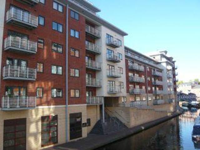 2 Bedrooms Flat for rent in Browning Street, Edgbaston, Birmingham B16