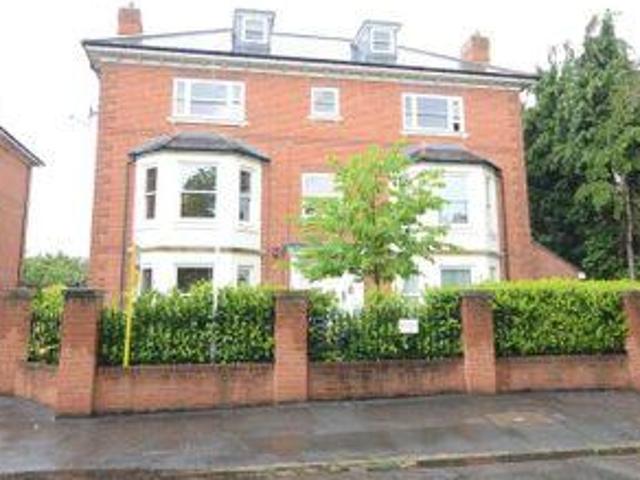 2 Bedrooms Flat for rent in Brownlow Road, Reading RG1