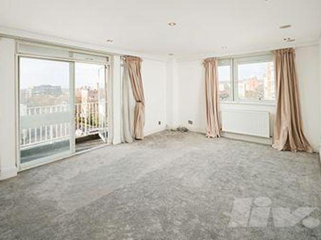 2 Bedrooms Flat for rent in Buttermere Court, Boundary Road, St John´s Wood NW8