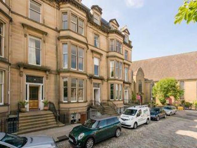 2 Bedrooms Flat for rent in Buckingham Terrace, West End, Edinburgh EH4