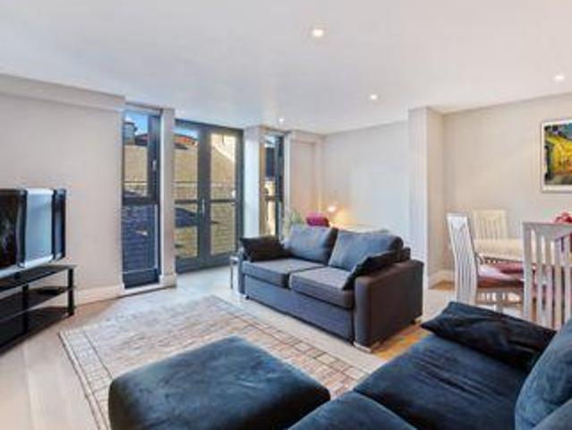 2 Bedrooms Flat for rent in Bull Inn Court, Covent Garden, London WC2R