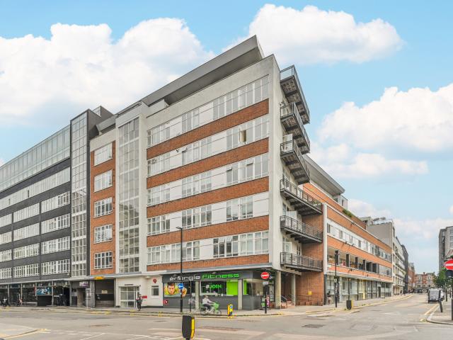 2 Bedrooms Flat for Rent in Bunhill Row | Foxtons