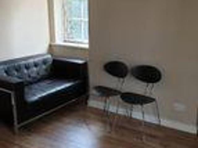2 Bedrooms Flat for rent in Burngreave Road, Sheffiield S3