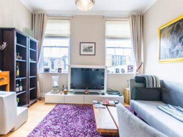 2 Bedrooms Flat for rent in Burrells Wharf, Isle Of Dogs E14