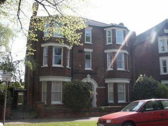2 Bedrooms Flat for rent in Bushmead Avenue, Bedford MK40