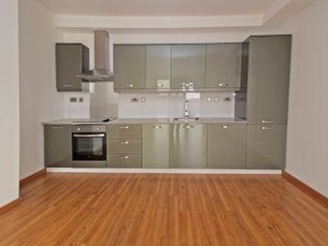 2 Bedrooms Flat for rent in Bushmead Avenue, Bedford MK40
