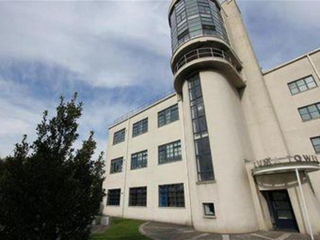 2 Bedrooms Flat for rent in Govan, Shieldhall Road G51