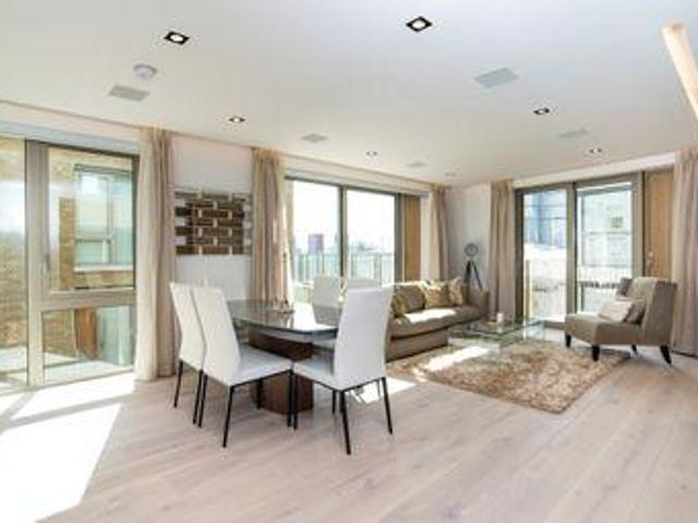 2 Bedrooms Flat for rent in Godwin House, One Tower Bridge, London SE1