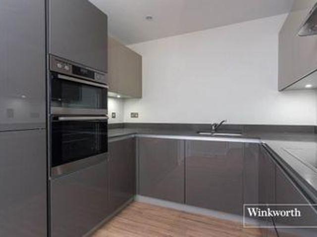 2 Bedrooms Flat for rent in Goldfinch Court, 713A Finchley Road, London NW2