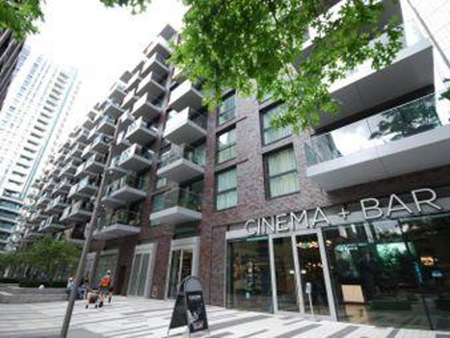 2 Bedrooms Flat for rent in Goodmans Fields, Kingwood House, Leman Street, London E1