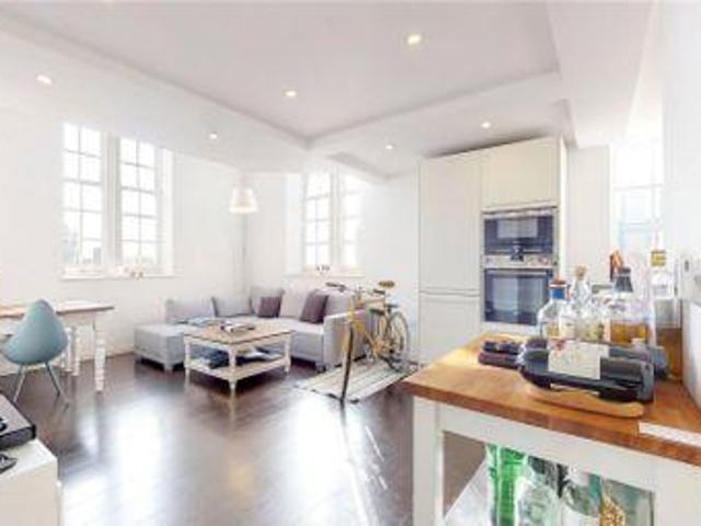 2 Bedrooms Flat for rent in Gore House, Offord Road N1