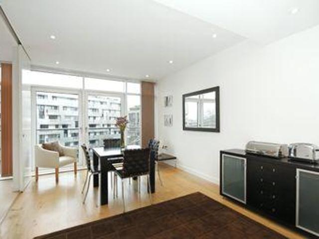 2 Bedrooms Flat for rent in Gatliff Road, London SW1W