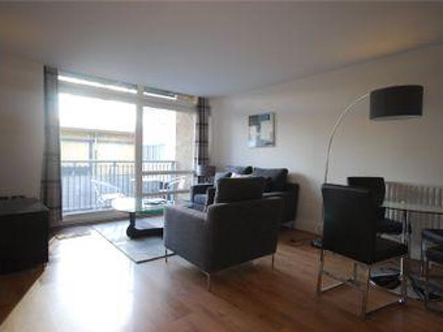 2 Bedrooms Flat for rent in Gainsborough House, Cassilis Road, London E14